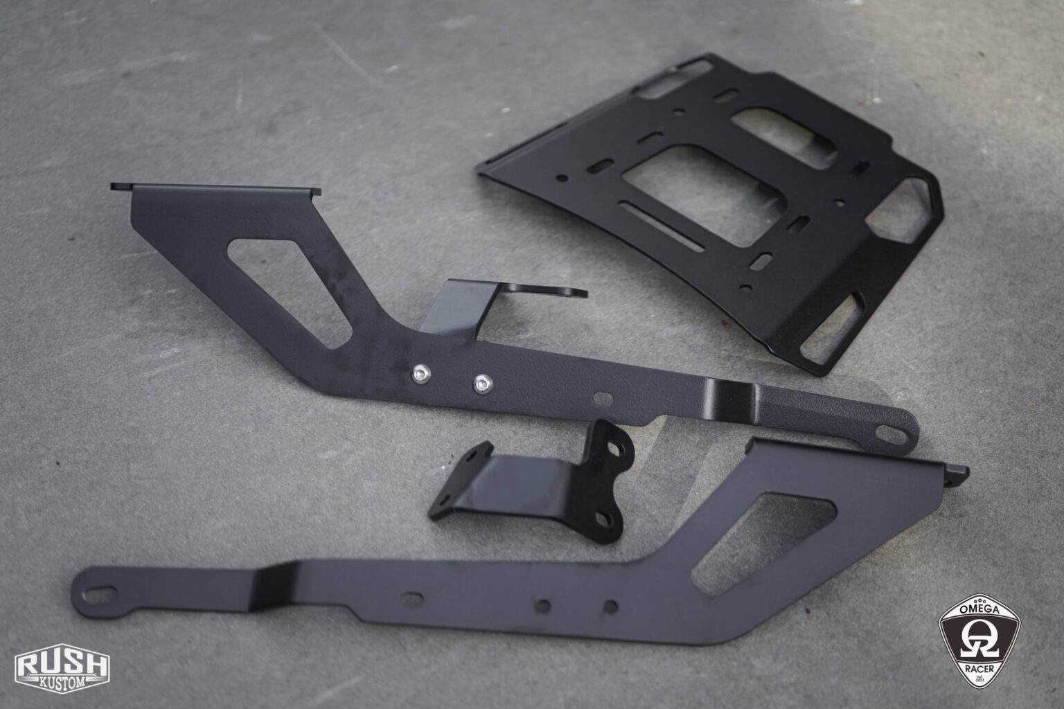 Rush Kustom - Triumph Speed Twin 900 - Luggage Racks