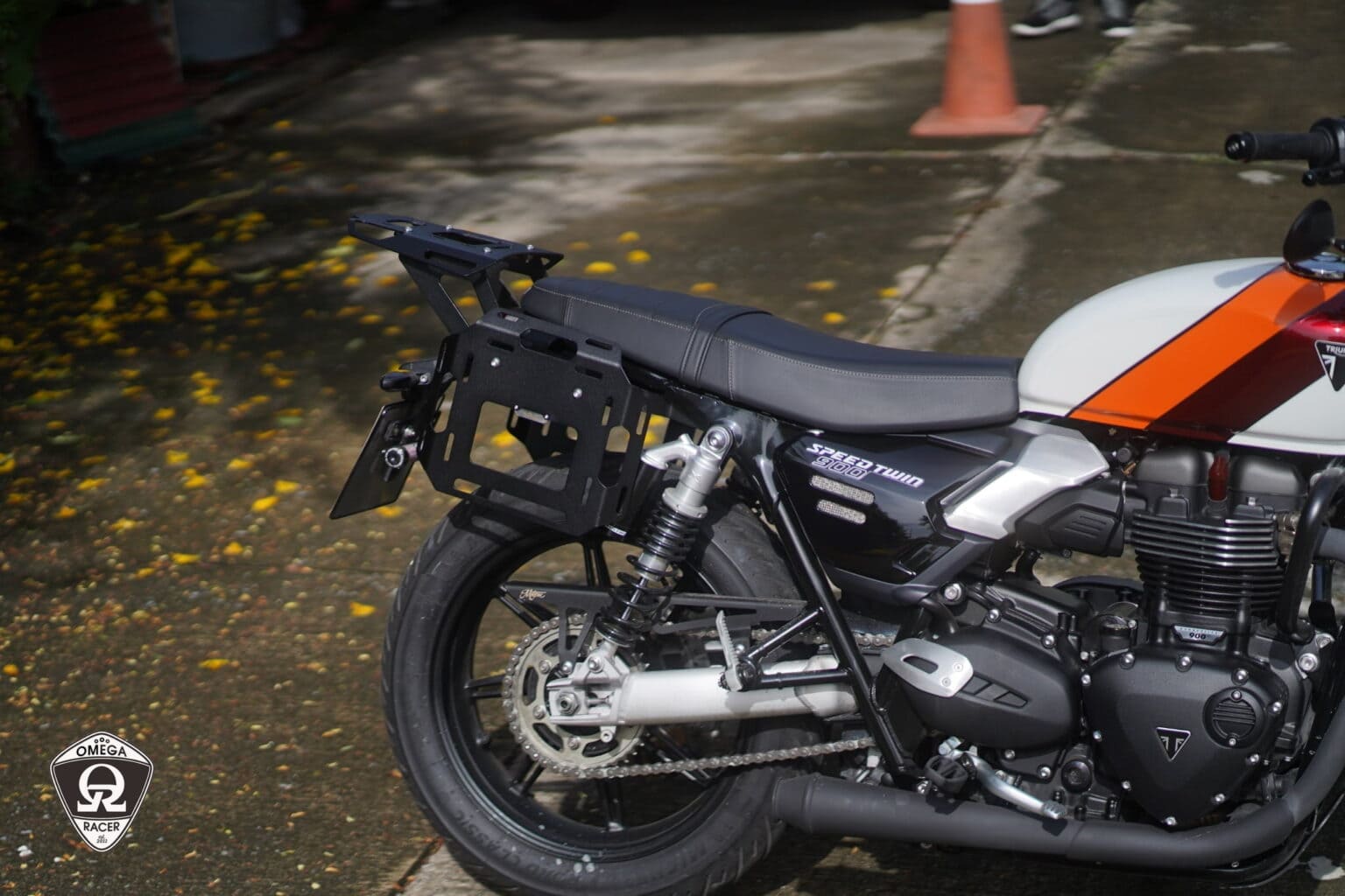 Rush Kustom - Triumph Speed Twin 900 - Luggage Racks